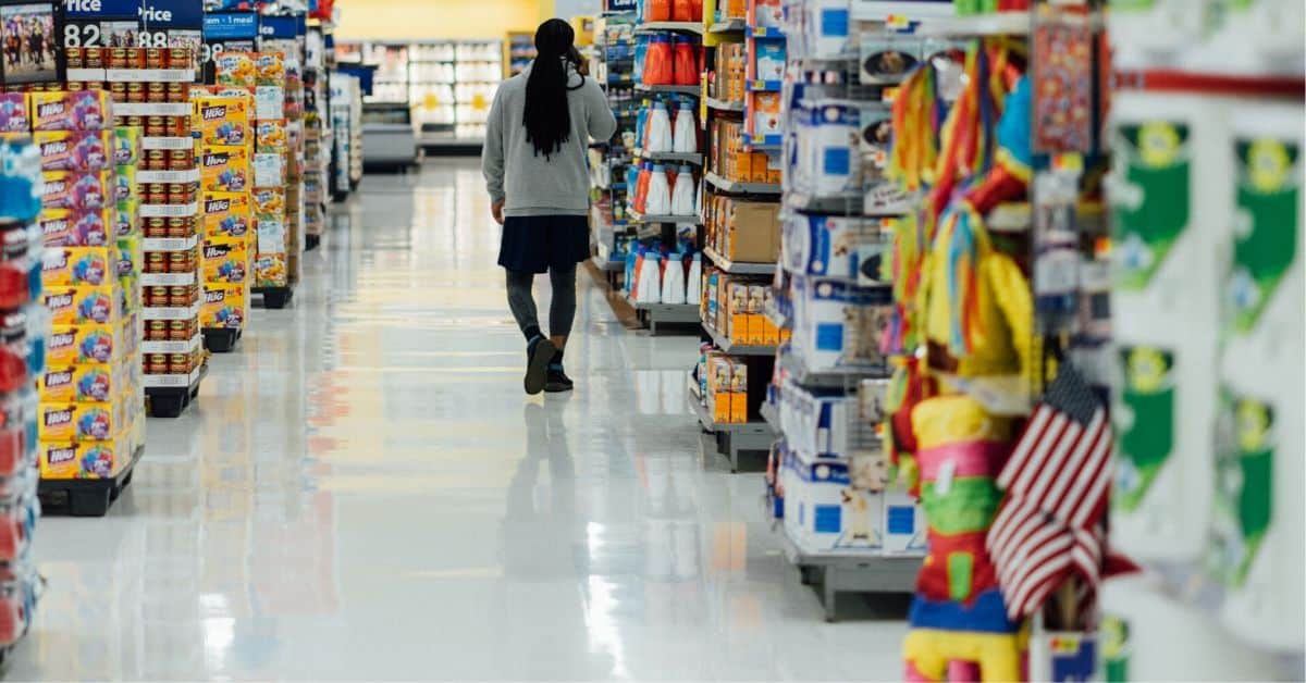 Le futur de la grande distribution se dessine (aussi) sur le terrain du ...